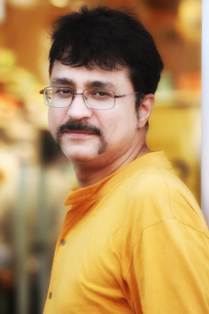 रिव्यू–हल्की-फुल्की सी, ठंडी कुल्फी सी ‘दिल बेचारा’ – Cine Yatra